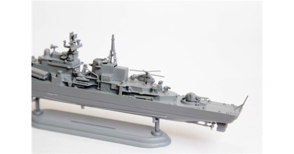 Modern Russian Sovremenny Destroyer Model Kit
